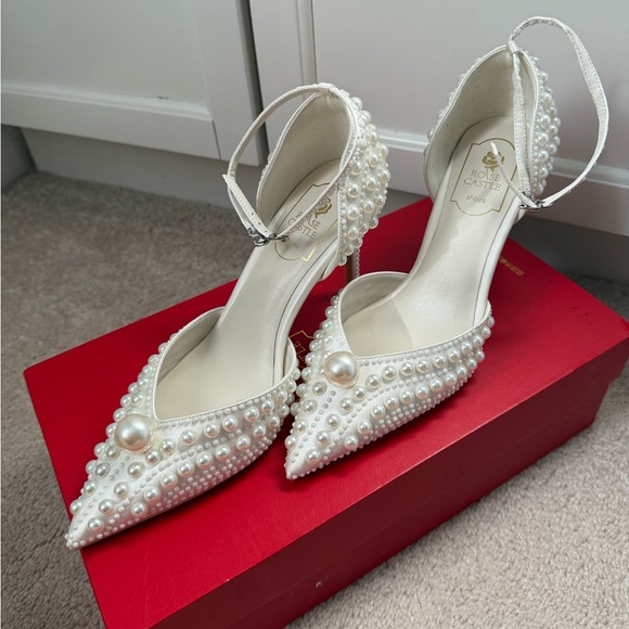 Rose Castle | Shoes | Rose Castle White Pearl Satin Heels Size 38 New ...